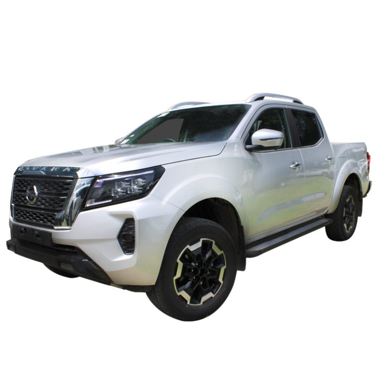 Nissan NAVARA D23 DOUBLE CAB 2.5L 4WD LE Automatic | Boroko Motors